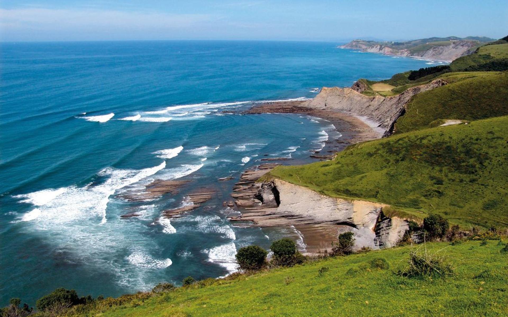 Basque Coast Geopark: Flysch & Karst | Basque Country Natural Areas ...